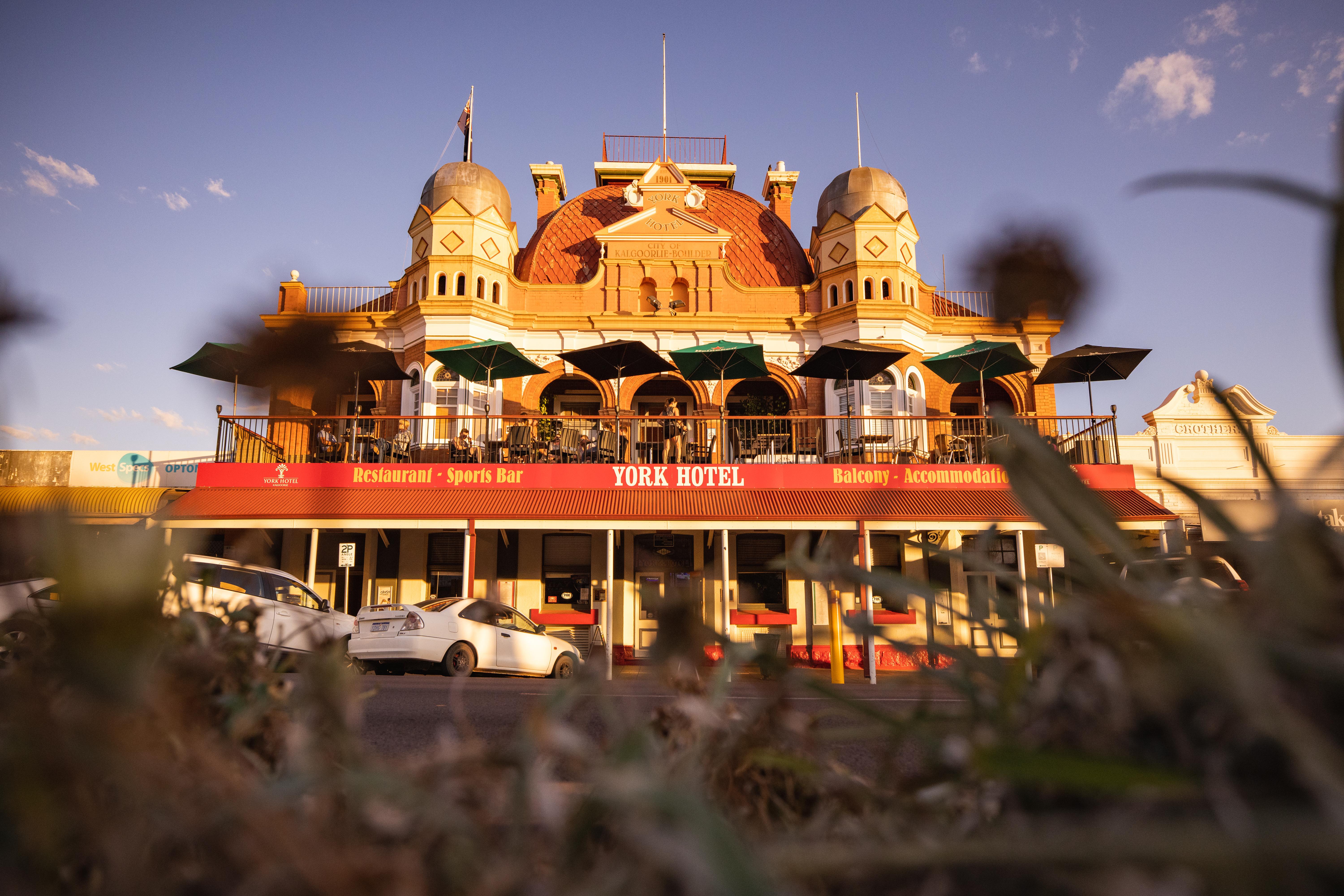 Kalgoorlie - Boulder: Things to do, Accommodation & Events