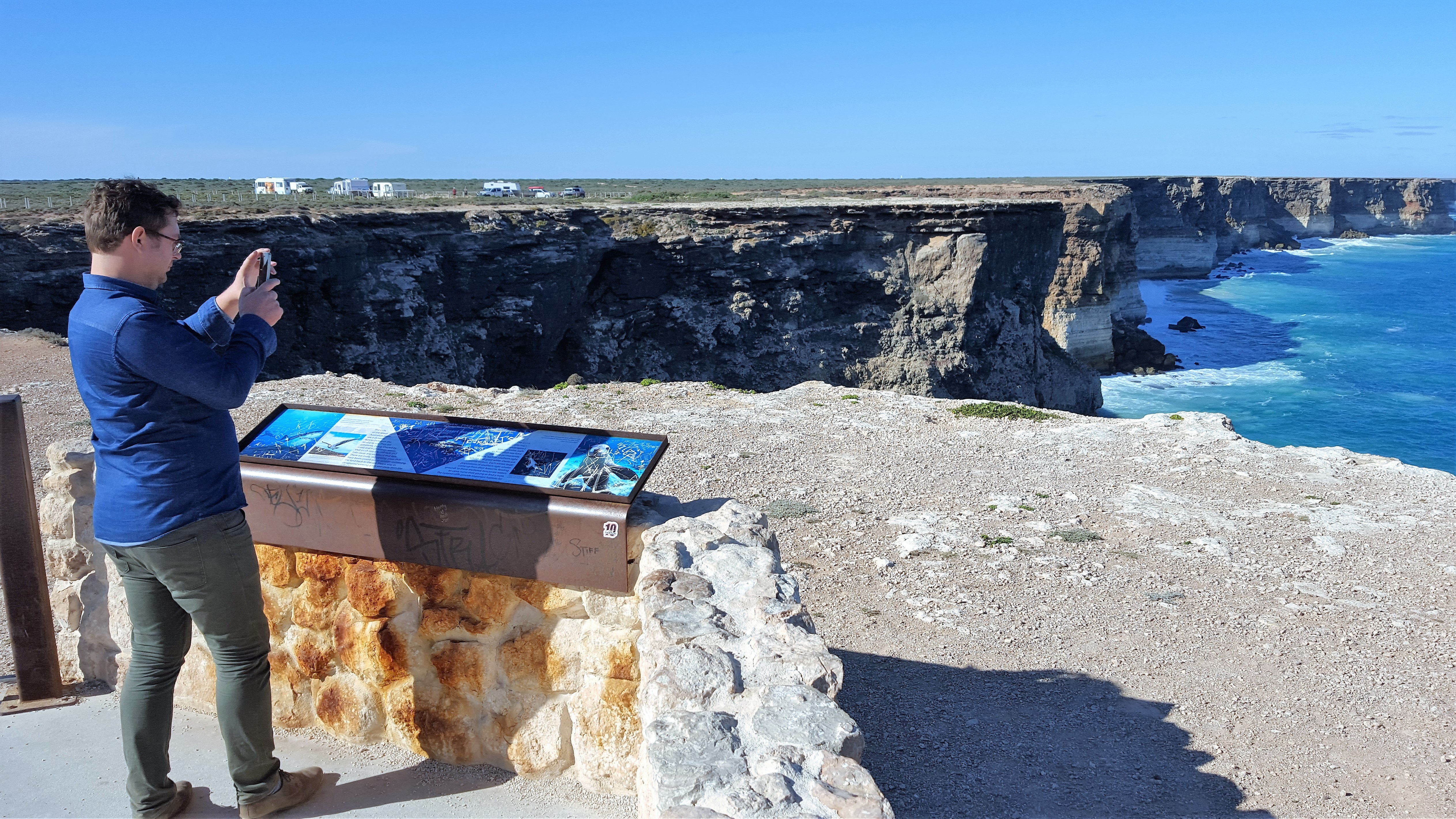 Eyre Highway & The Nullarbor Plain | Australia's Golden Outback