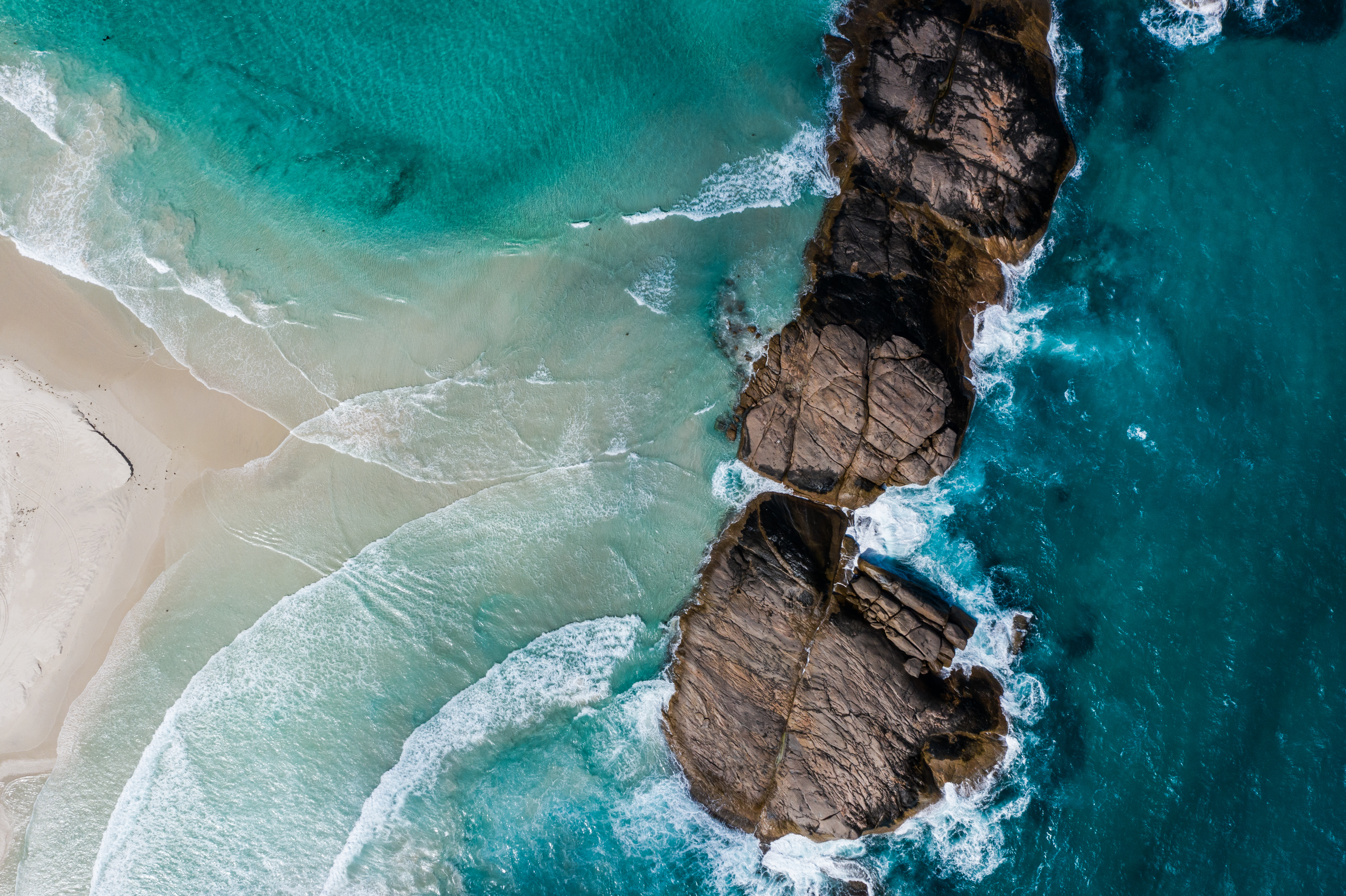 Beaches & Islands | Australia's Golden Outback