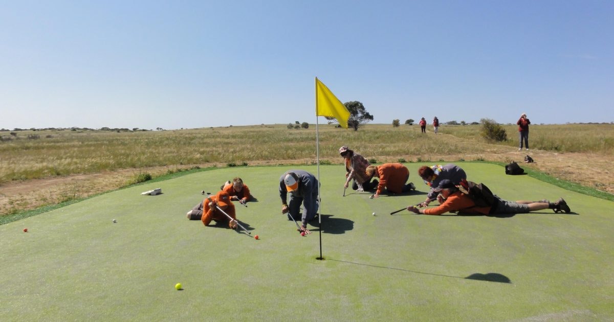 Nullarbor Links: Longest Golf Course in the World @ 1,365km