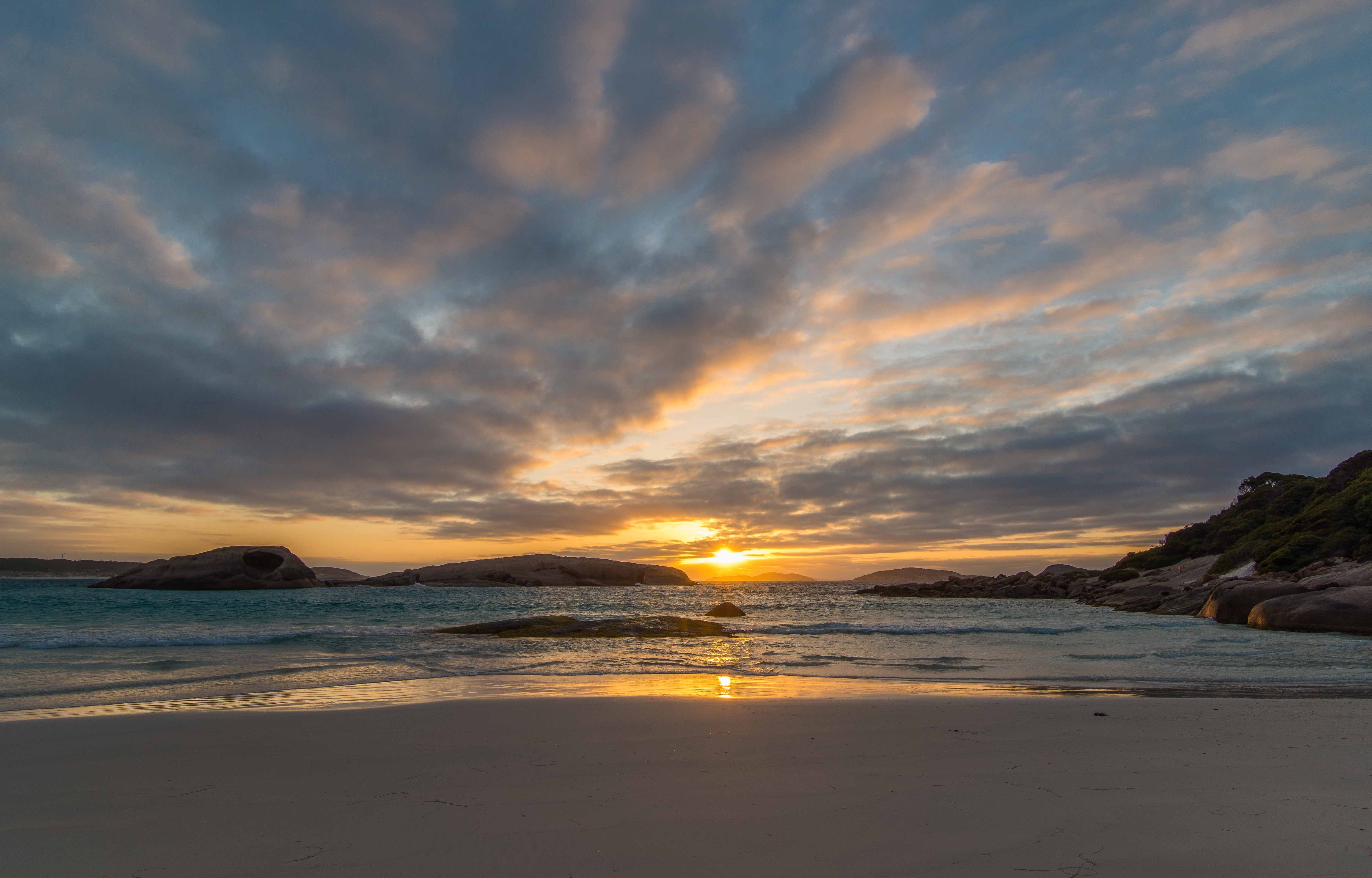 Twilight Bay | Australia's Golden Outback