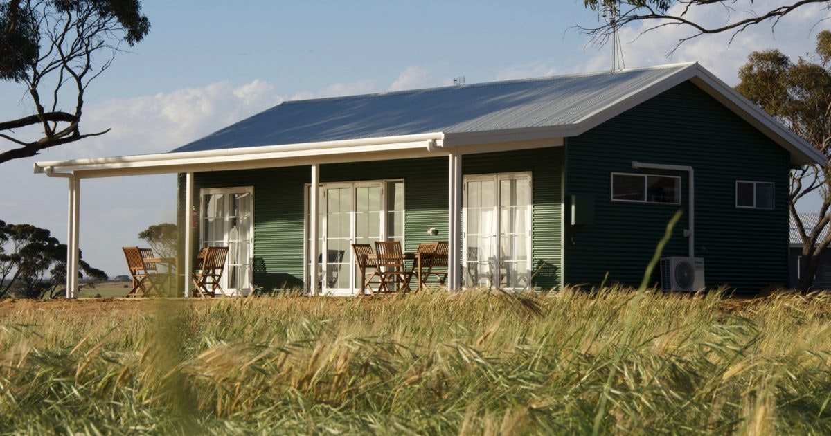Mary's Farm Cottages | Australia's Golden Outback