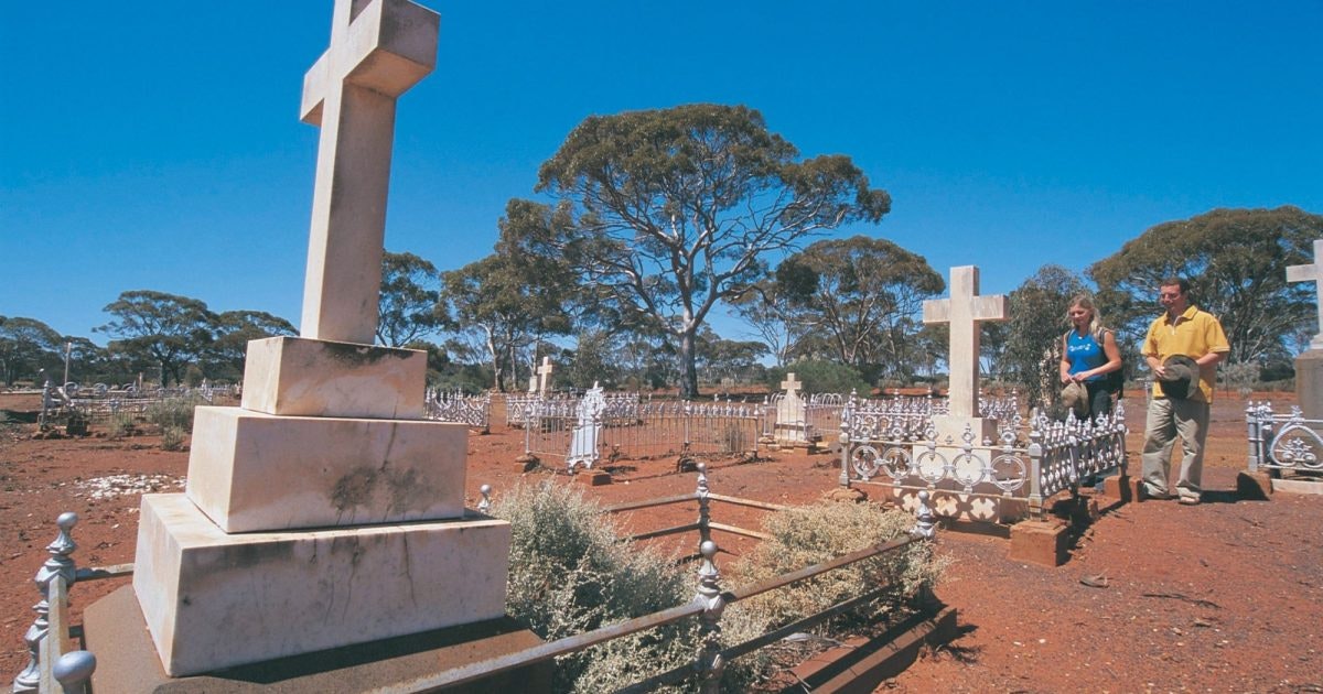 Coolgardie Historical Cemetery | Australia's Golden Outback