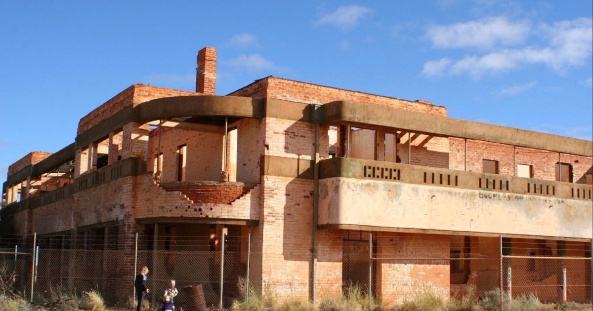 Big Bell Ghost Town | Australia's Golden Outback