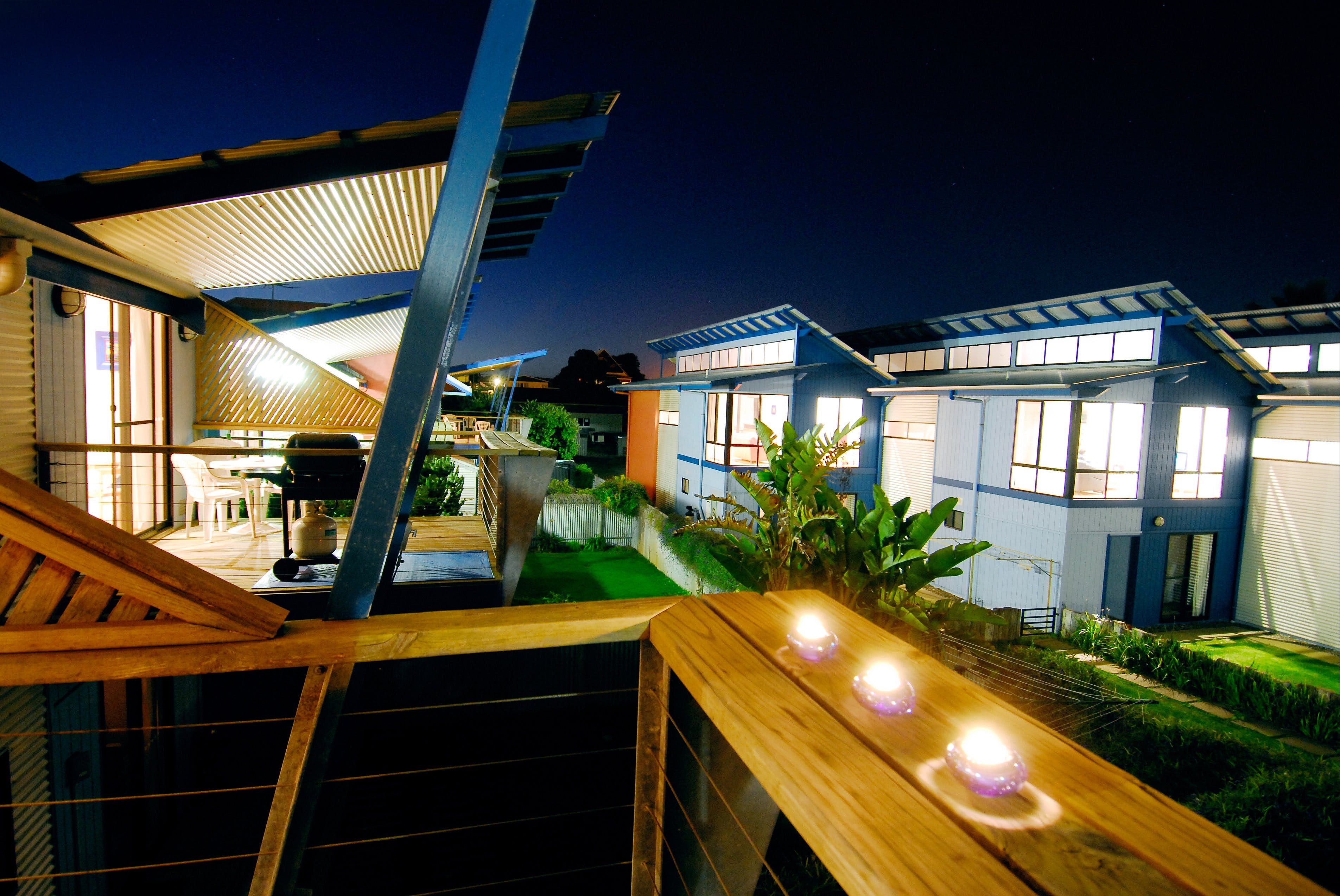 Australia's Golden Outback: Official Tourism & Travel Website